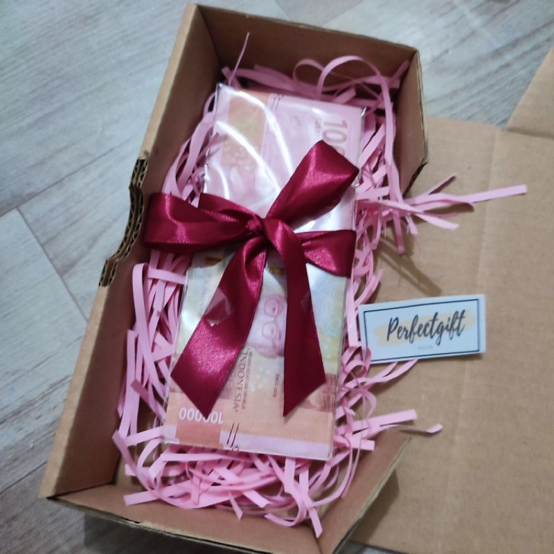 Jual Hampers Gift Box || Money Box || Kado Ulang Tahun || Anniversary ...