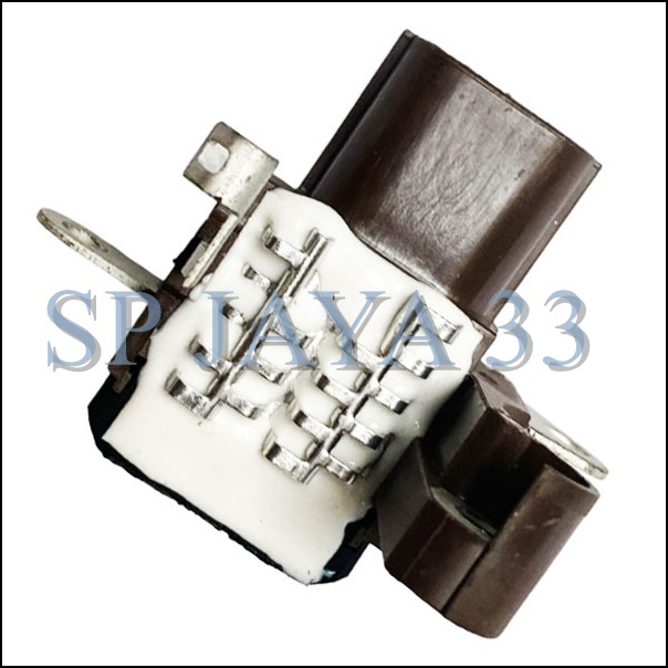 Jual Ic Regulator Alternator Toyota Innova Fortuner Dsl APV K4 UP ...