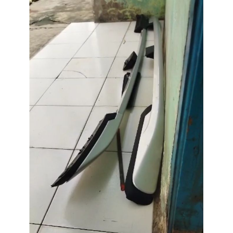 Jual roof rail R/L mitsubishi xpander cross ori | Shopee Indonesia