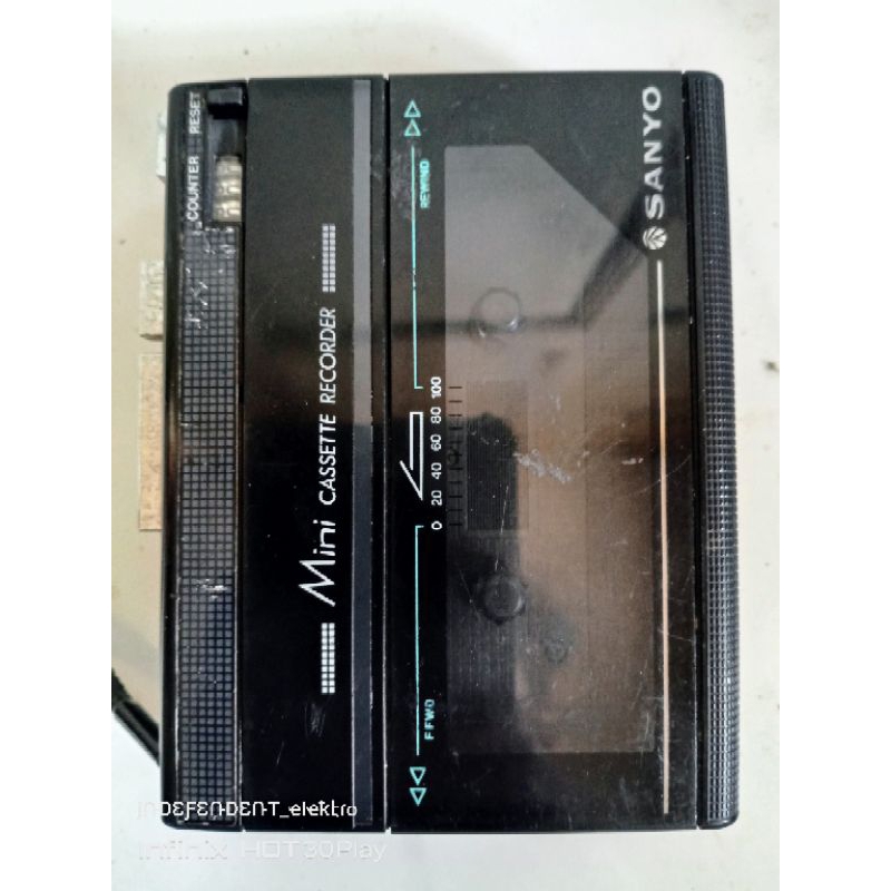 Jual Sony walkman walkman sanyo radio antik radio sanyo radio tape ...