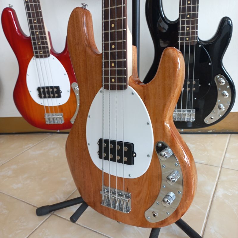 Jual BASS ELEKTRIK MUSICMAN STINGRAY BASS AERODYNE BODY MAHOGANY WOOD 4 ...