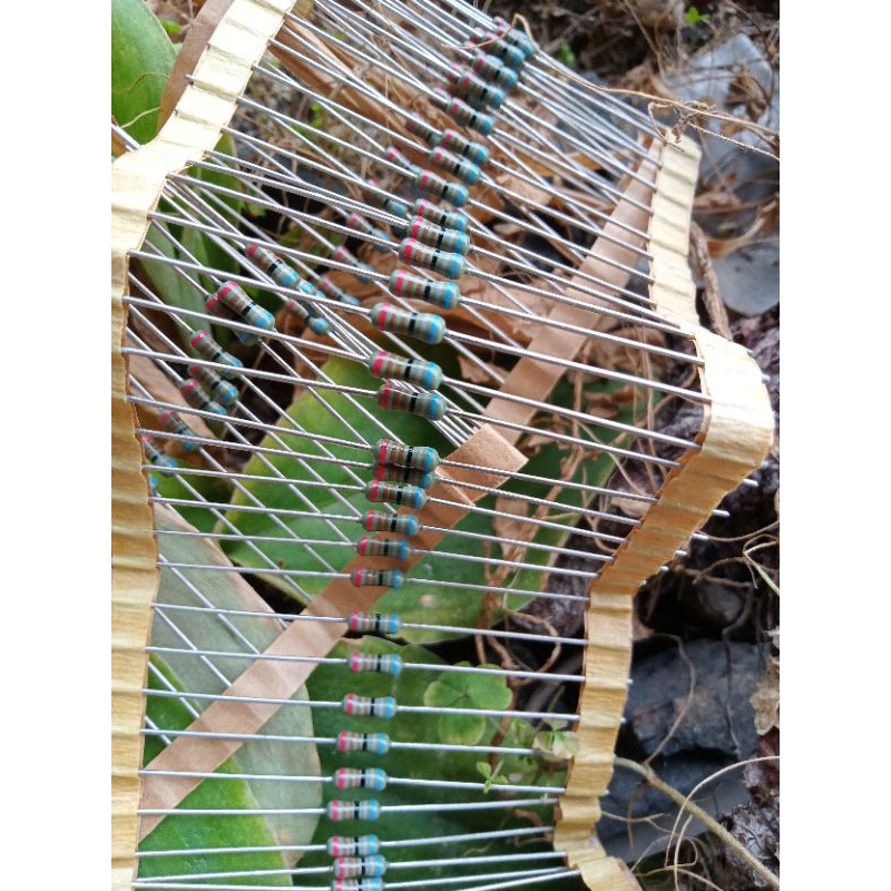 Jual resistor 6k8 1/4wat orginal philips | Shopee Indonesia