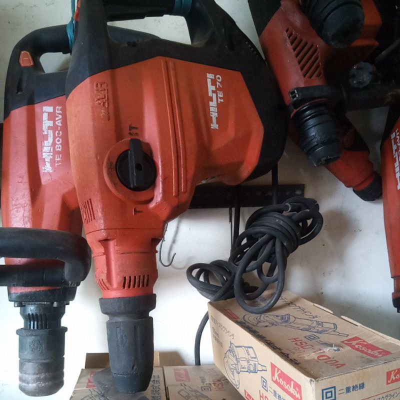 Jual bor hummer Hilti TE70 | Shopee Indonesia