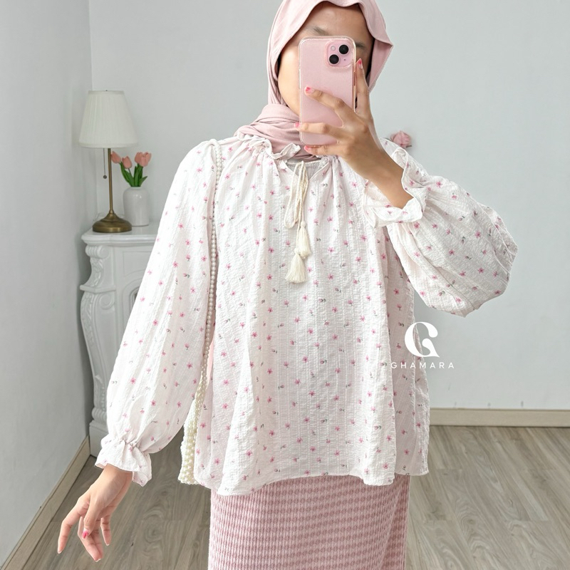 Jual Ghamara • SERA BLOUSE | korean blouse | atasan bunga | blouse ...