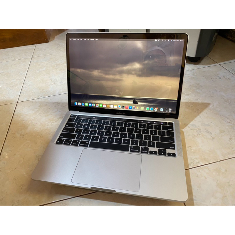 Jual MacBook Pro M2 256 iBox 2022 | Shopee Indonesia