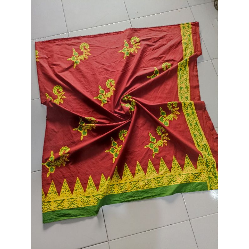 Jual Batik Maroon Khas banyuwangi/ Sewek Tari khas Banyuwangi | Shopee ...