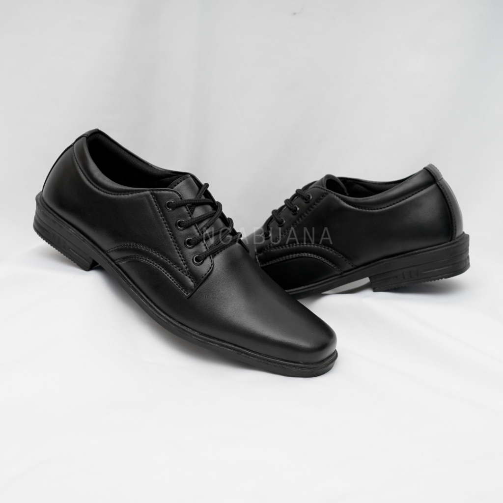 Jual Sepatu Pantofel Pria PDH Kulit Sintetis Hitam Doff dan Mengkilap ...