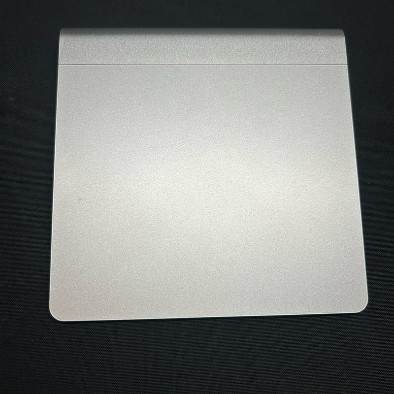 Jual APPLE MAGIC TRACKPAD SILVER GEN 1 BEKAS SECOND MULUS TIDAK ADA ...