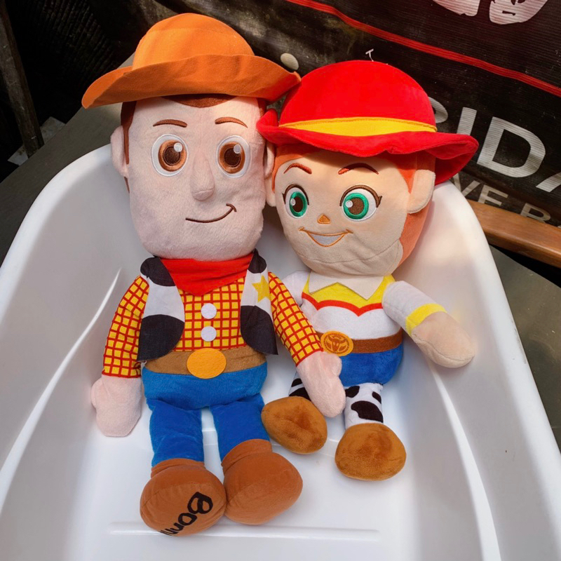 Jual Boneka Toy Story Jessie (48cm) & Woody (60cm) Preloved | Shopee ...
