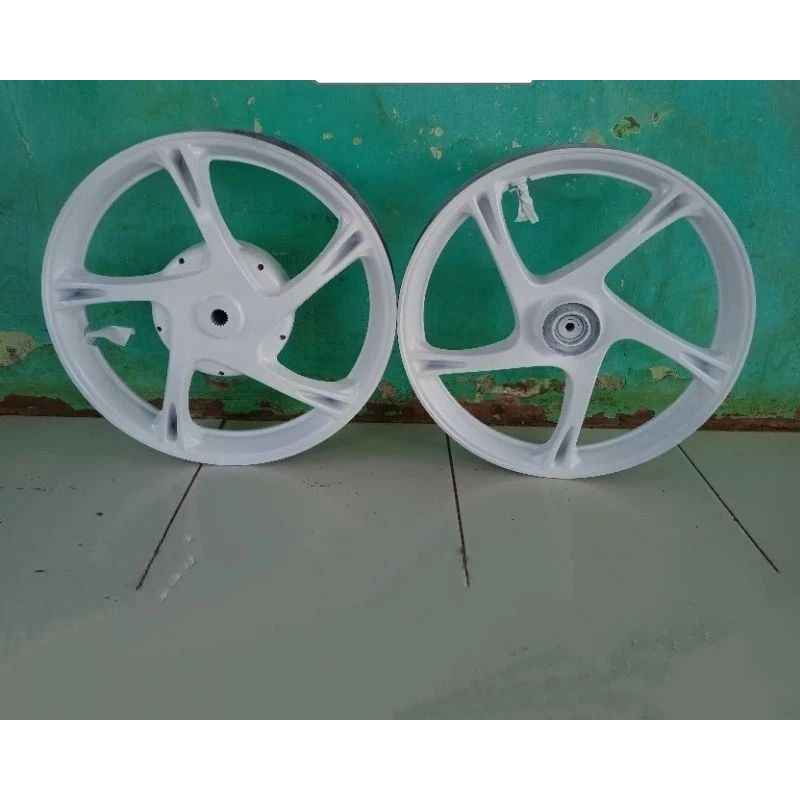 Jual Velg Pelek Standar Yamaha Mio sporty/ mio soul/ original Copotan ...