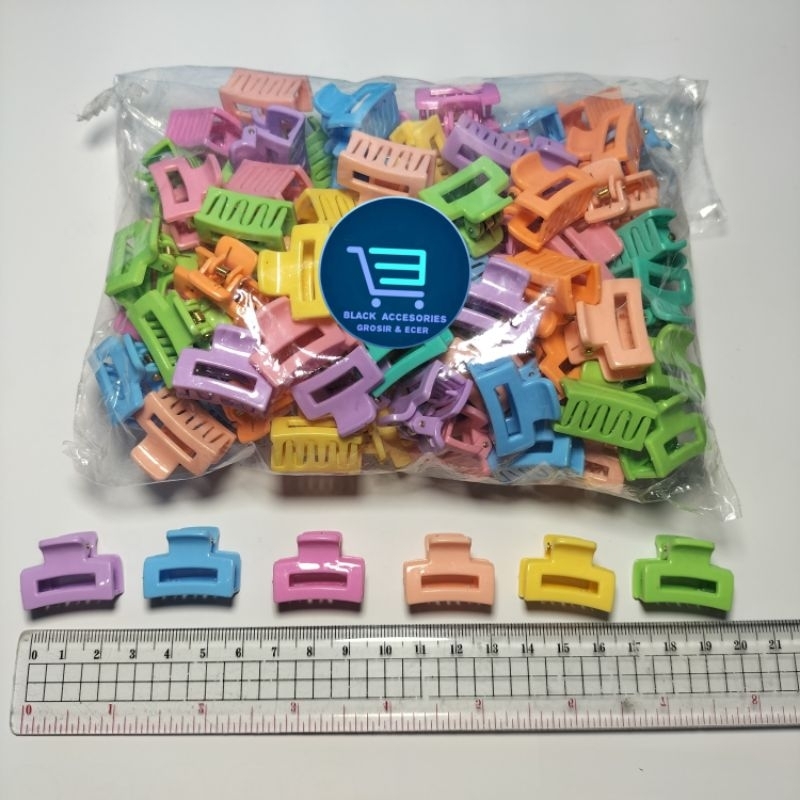 Jual Jepit rambut korea poni model kotak grosir isi 50 pcs | Shopee Indonesia