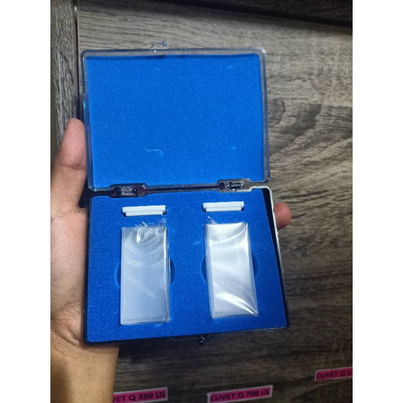 Jual Kuvet Kuarsa Quartz Ukuran 20 mm Cuvette Quatrz 20 mm | Shopee ...