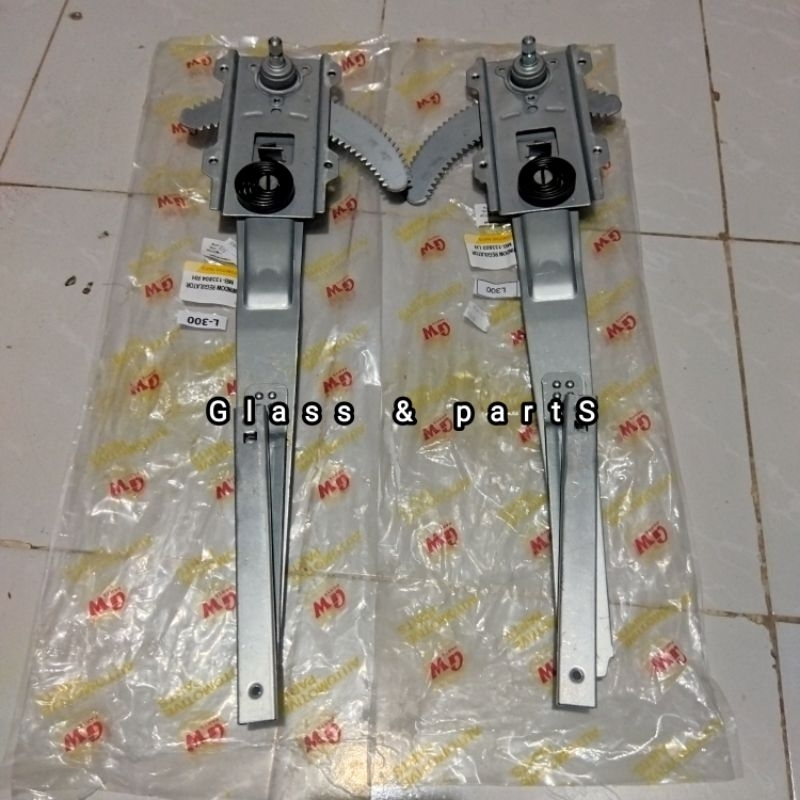 Jual REGULATOR KACA PINTU MITSUBISHI L300 (GW) ORIGINAL | Shopee Indonesia
