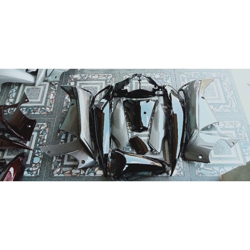 Jual Cover body supra x 125 lama full body merah hitam sedia warna ...