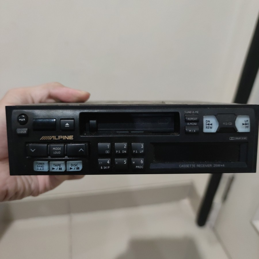 Jual BEKAS - Head Unit Alpine Single Din Copotan Mobil Kijang LGX ...