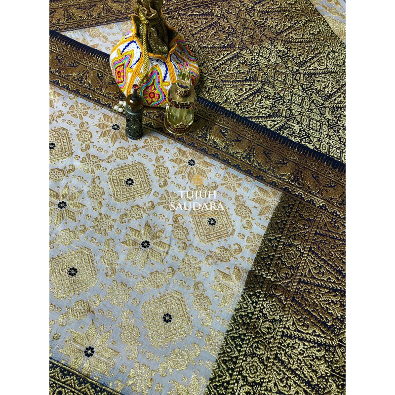 Jual Songket palembang ini dengan motif lepus berante dengan warna ...