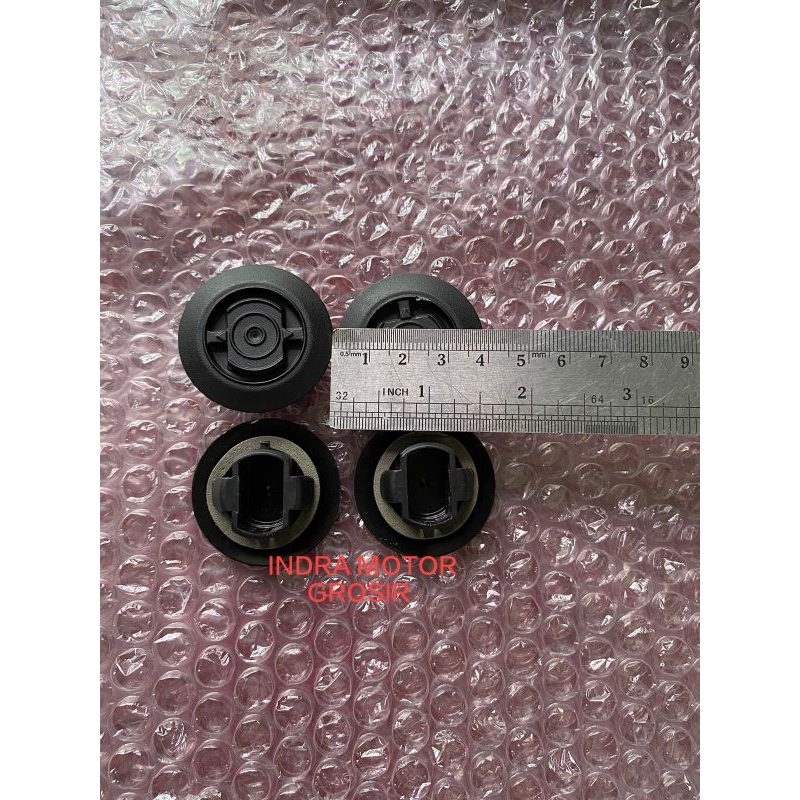 Jual kancing body kid kancing klip original Toyota Innova zenix ...