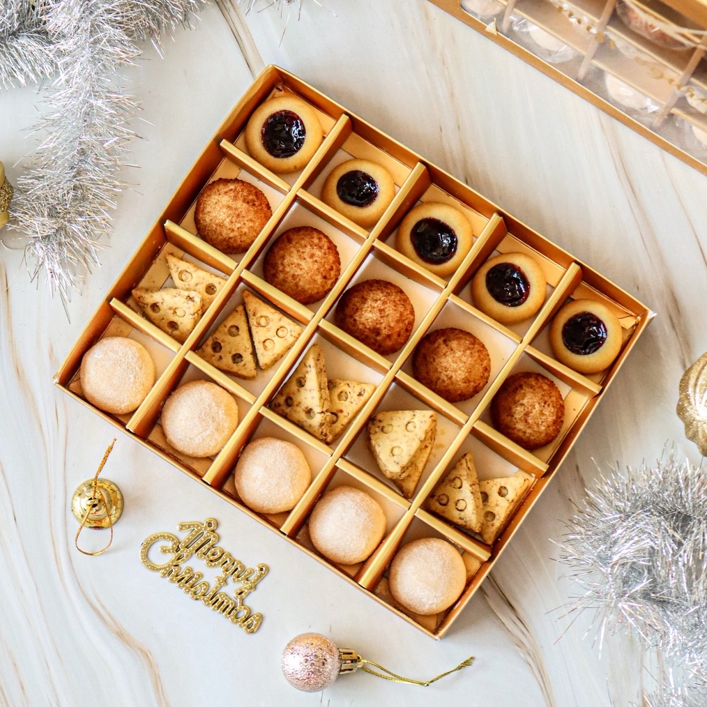 Jual SHOPEE MALL Rejoice Hampers Christmas Natal Cookies Box by Miss ...