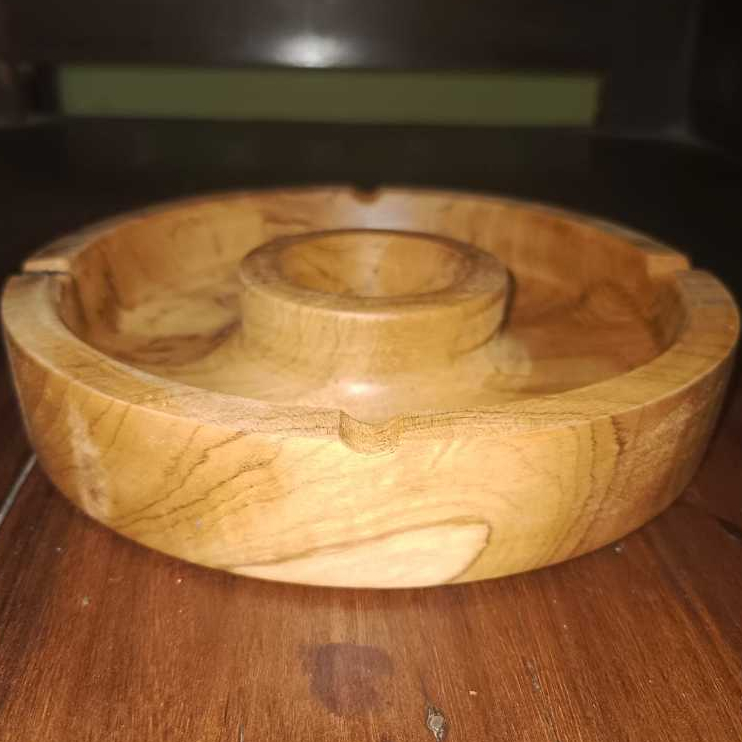 Jual ASBAK ROKOK MURAH, BESAR,BULAT BERBAHAN KAYU JATI ASLI DIAMETER 17 ...