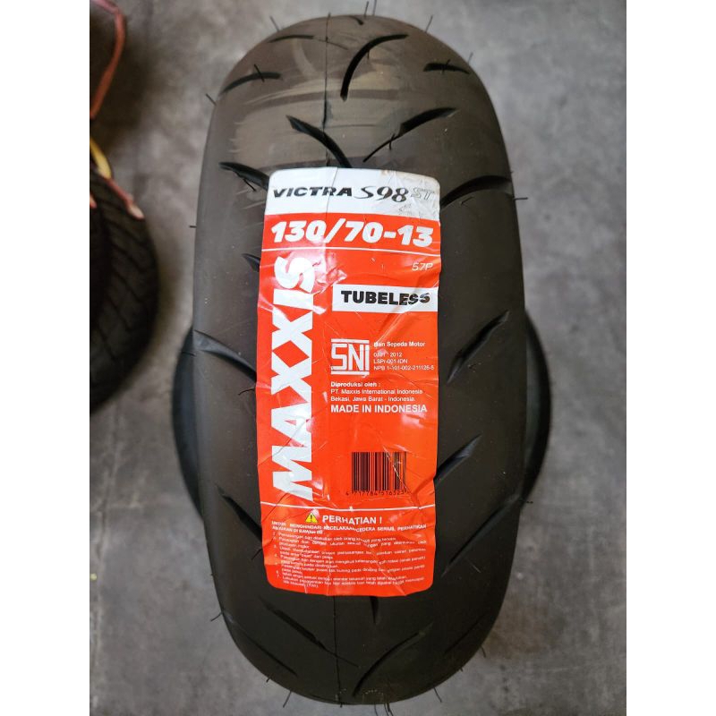 Jual Ban Motor Maxxis 130/70-13 Victra Tubeless Ban Belakang Nmax ...