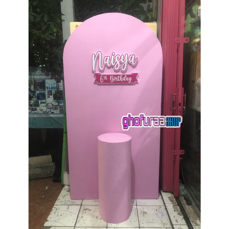 Jual Paket backdrop sterofoam 1x2 M Meja tabung styrofoam dan nama pita ...