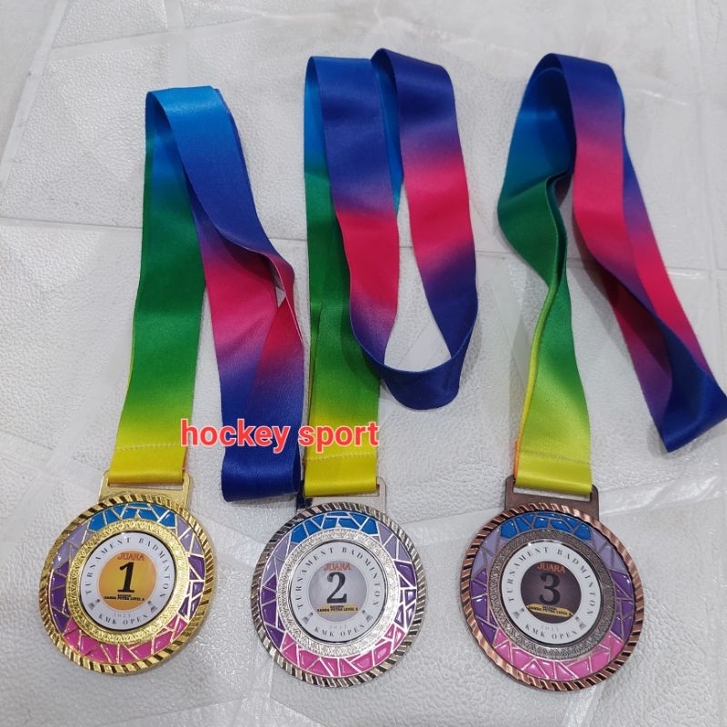 Jual Mendali Logam Besi Grosir Murah Gold Silver Perunggu 7 CM 5MM ...