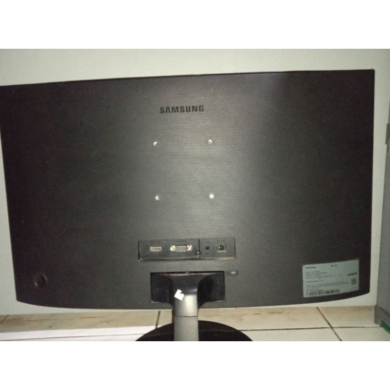 Jual SAMSUNG C24F390FHE (LAYAR CEKUNG) 24inch | Shopee Indonesia