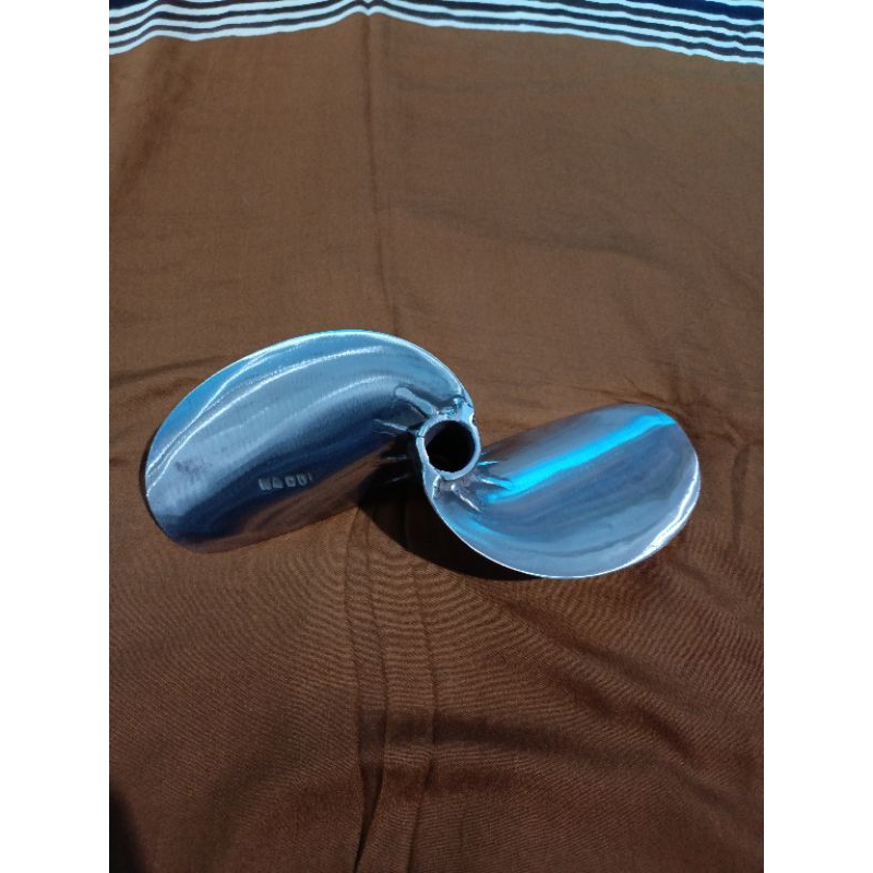 Jual baling baling perahu ces 10hp sampai 13 hp putaran lambat. 16 hp ...