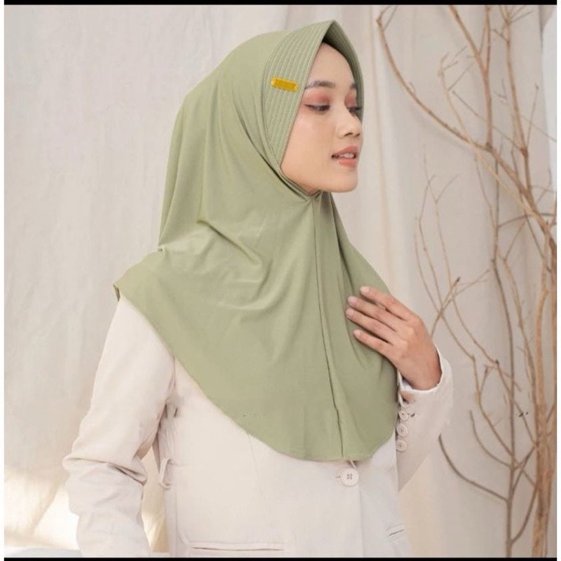 Jual TERLARIS!!! BERGO HAMIDAH SIZE M LABEL BESI AKRILIK HIJAB SPORT INSTAN (PREMIUM) | Shopee ...