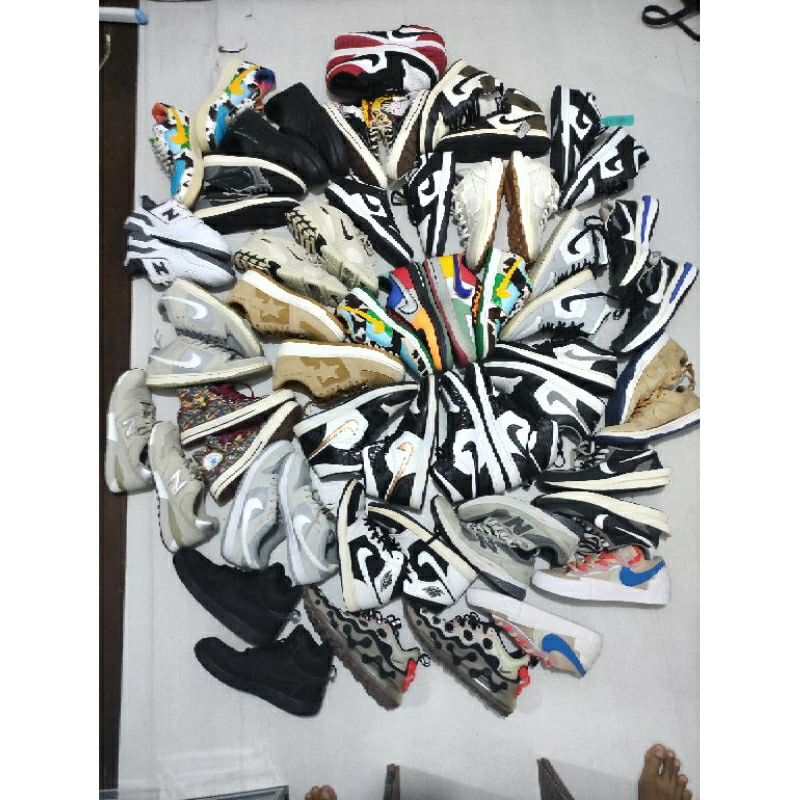 Jual Obral Sepatu Lelong/Second/Thrift | Shopee Indonesia
