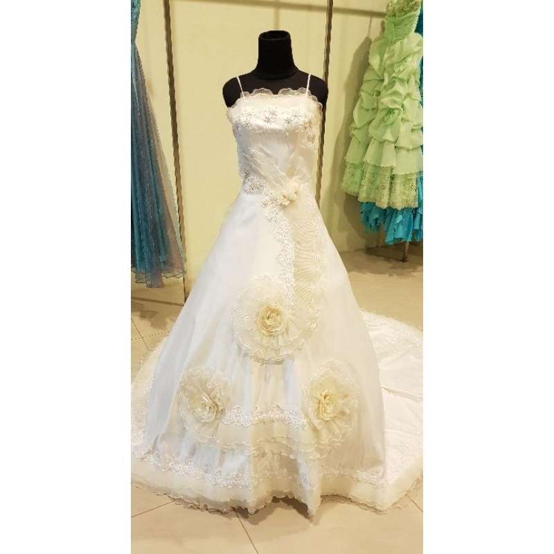 Jual Wedding dress / Gaun Prewedding ( Preloved ) | Shopee Indonesia
