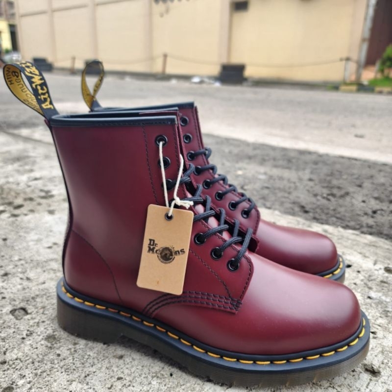 Jual (HOT ITEM) NEW Sepatu Docmart Boots Dr.martens 1460 Red Cherry 8 hole Ultimate PK Quality ...