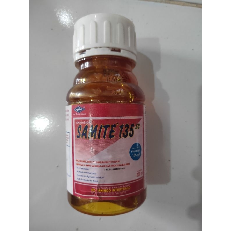 Jual obat pertanian insektisida AKARISIDA SAMITE 250 ML | Shopee Indonesia