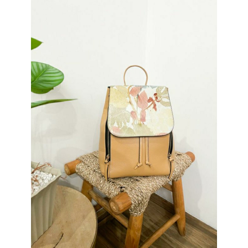 Jual Tas Ransel Kulit Sapi Ecoprint Wanita Pevita Series | Shopee Indonesia