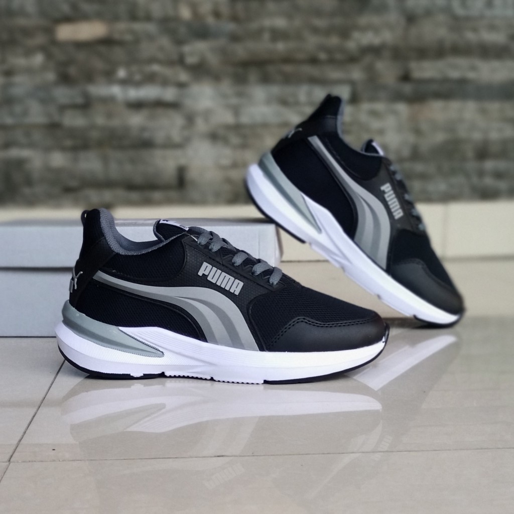 Jual PROMO COD !!! Sepatu Sneakers Olahraga Running Pria Wanita hitam ...