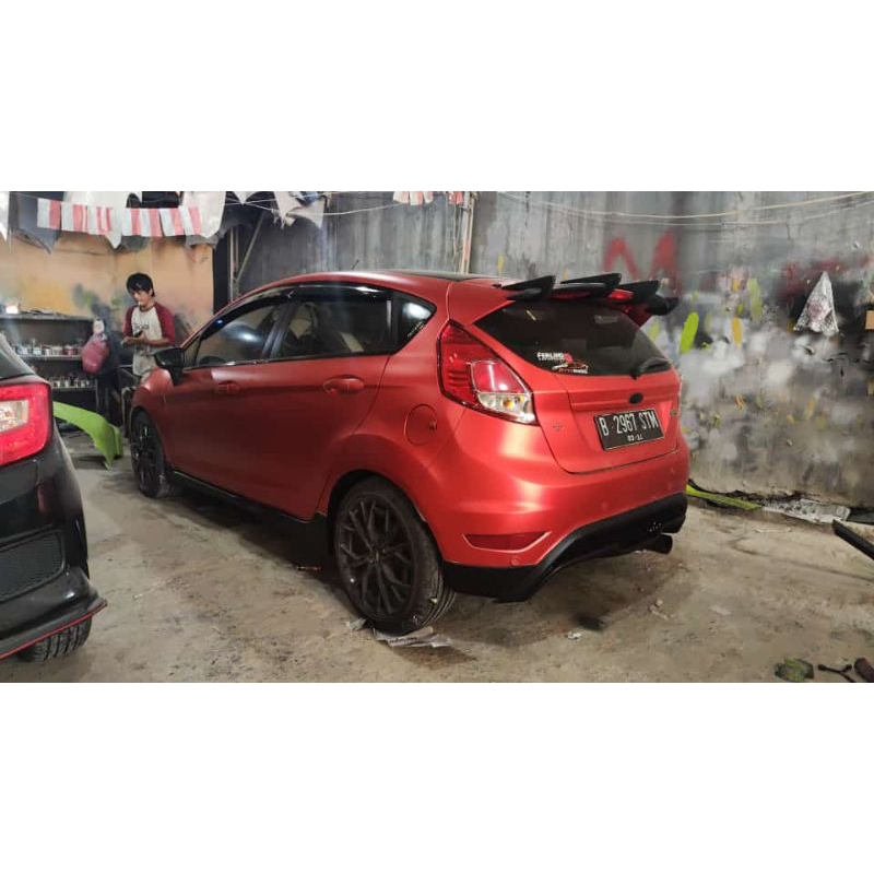 Jual bodykit ford fiesta plus spoiler | Shopee Indonesia