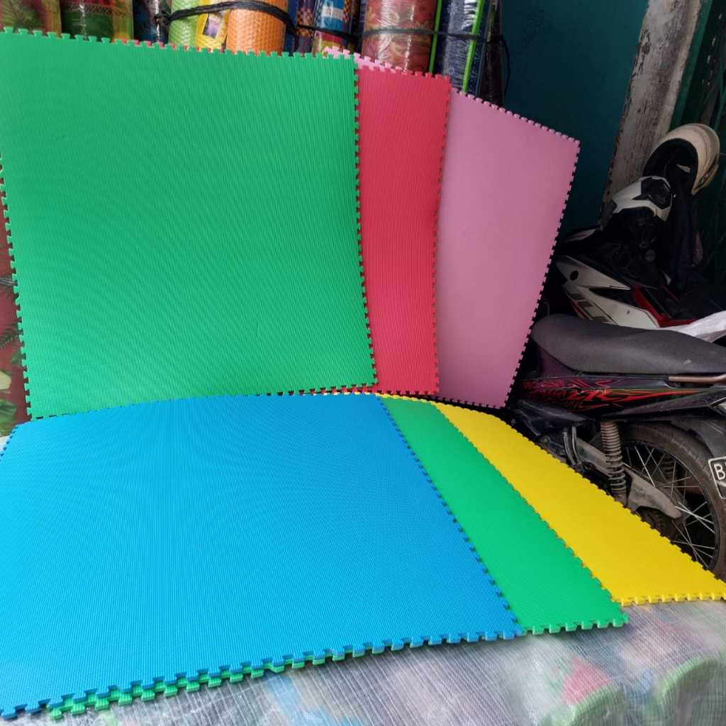 Jual Karpet Matras Evamats 90x90cm Tikar Spon Puzzle Playmat Anak Alas ...