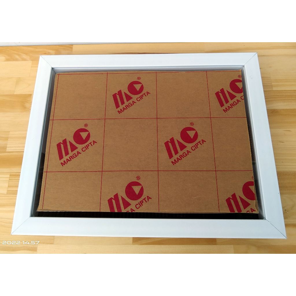 Jual GROSIR!! Pigura/Frame foto 3D Putih 12R 30x40cm (Double akrilik ...