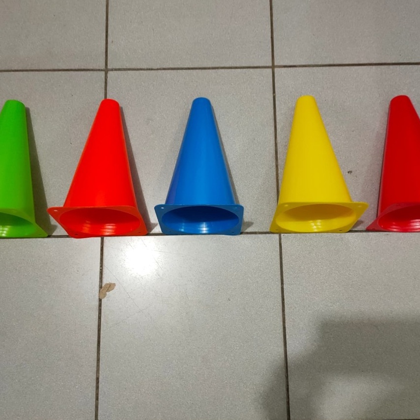 Jual Koleksi Traffic Cone Cones Tinggi RAPAT ISI 12PCS 23CM Tebal ...