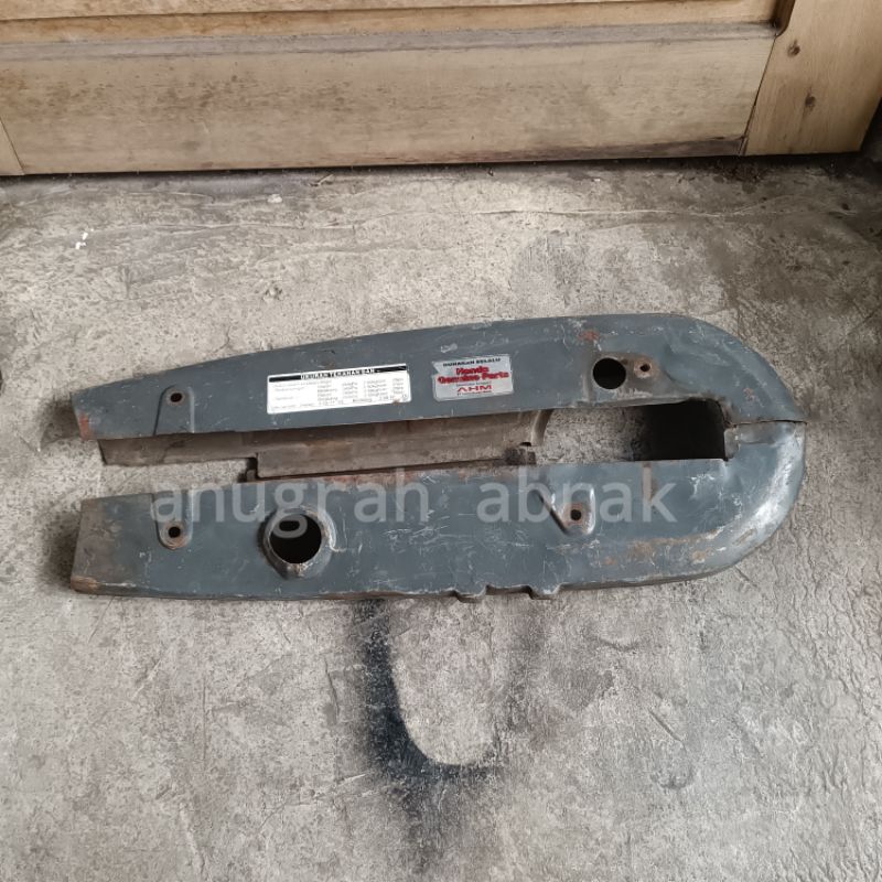 Jual ketengkas katengkas stengkas cover tutup rantai honda kirana 125 original | Shopee Indonesia