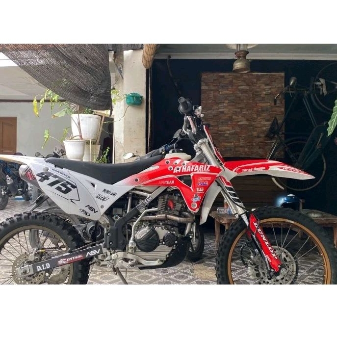 Jual DECAL CUSTOME KLX GORDON MERAH PUTIH BEBAS DESIGN | Shopee Indonesia