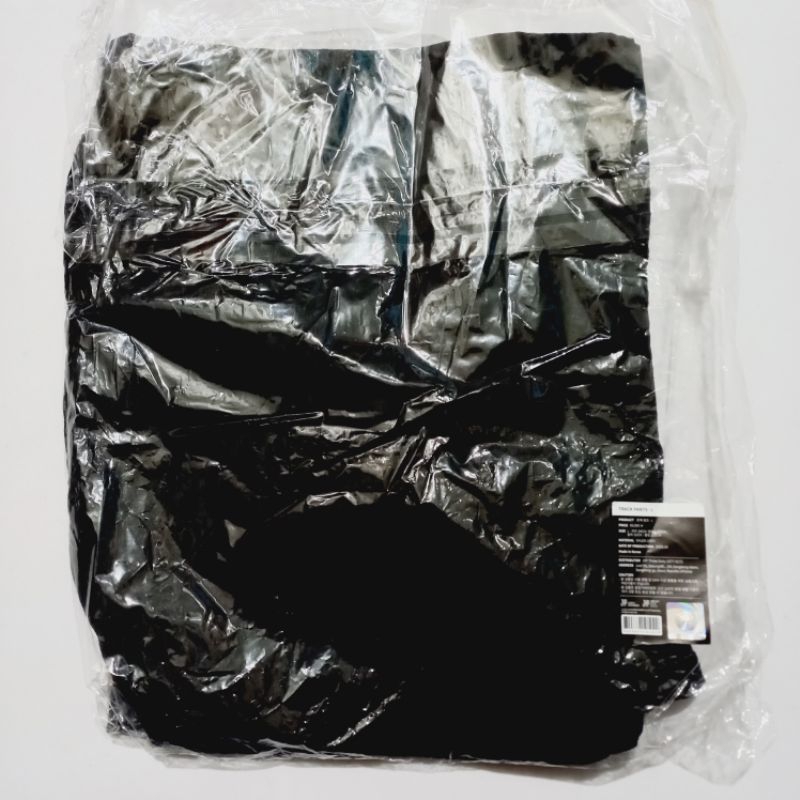 Jual Stray Kids SKZ 5-Star Dome Tour Track Pants L | Shopee Indonesia