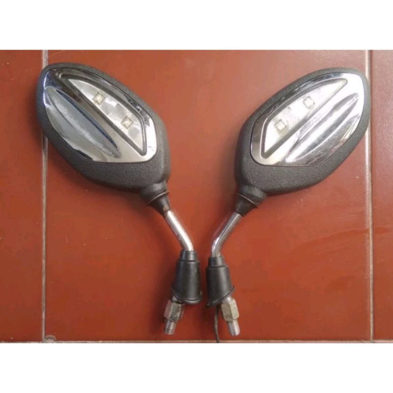 Jual sepasang spion led Honda beat / vario / spacy second original ...
