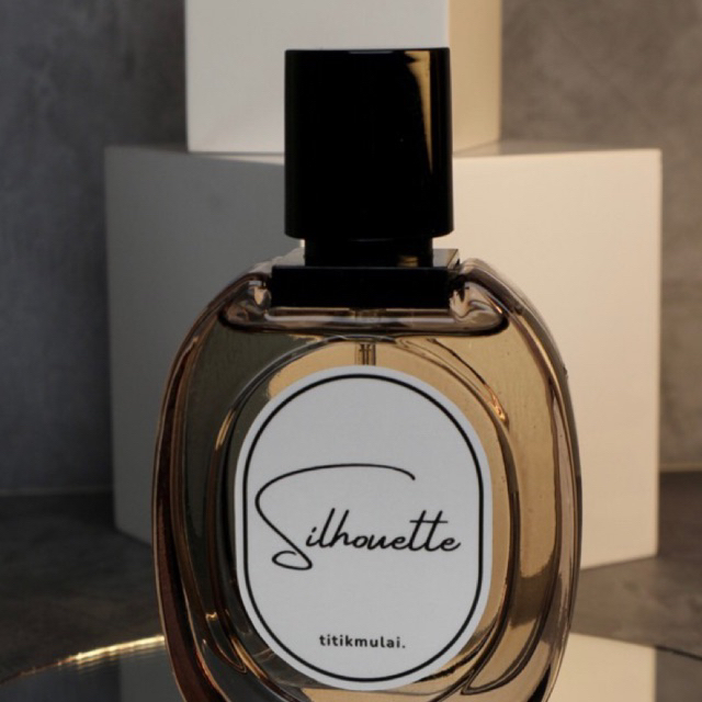 Jual SILHOUETTE PARFUME BY TITIK MULAI / PARFUM FLORAL SEGAR LEMBUT ...