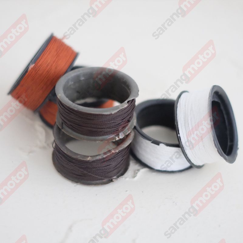 Jual Benang Nilon Sol Sepatu Warna Putih Hitam Coklat Benang sol Nilon ...