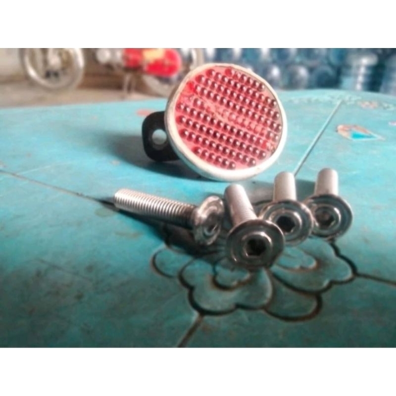 Jual baut L stanlis slim 304 m8x40(baut 12 panjang 4cm) handmade bubut ...