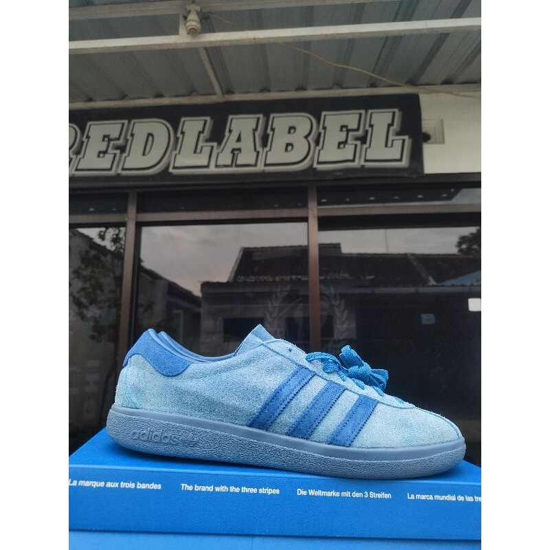 Jual Adidas Bali - Indonesia Island Series | Shopee Indonesia