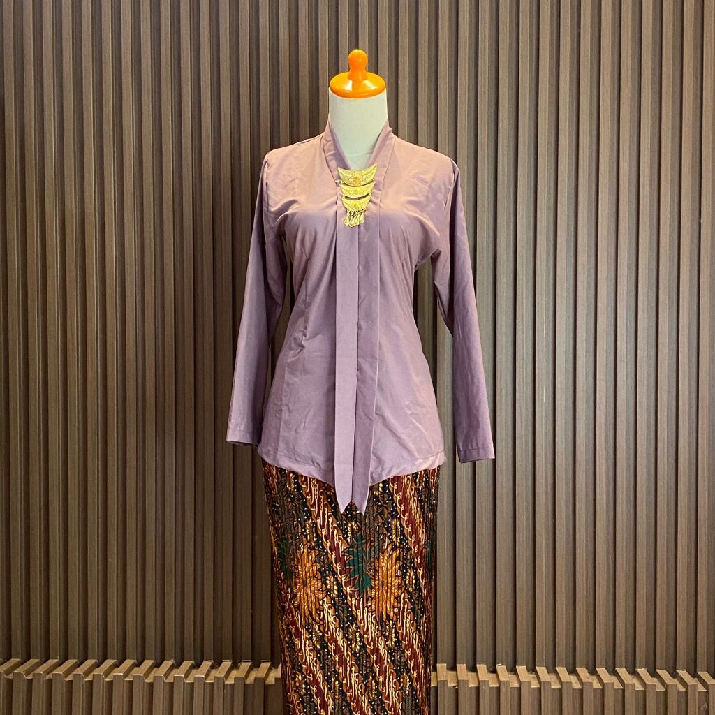 Jual Kebaya Kartini Polos Modern Warna Terbaru Lengan Panjang Bahan ...