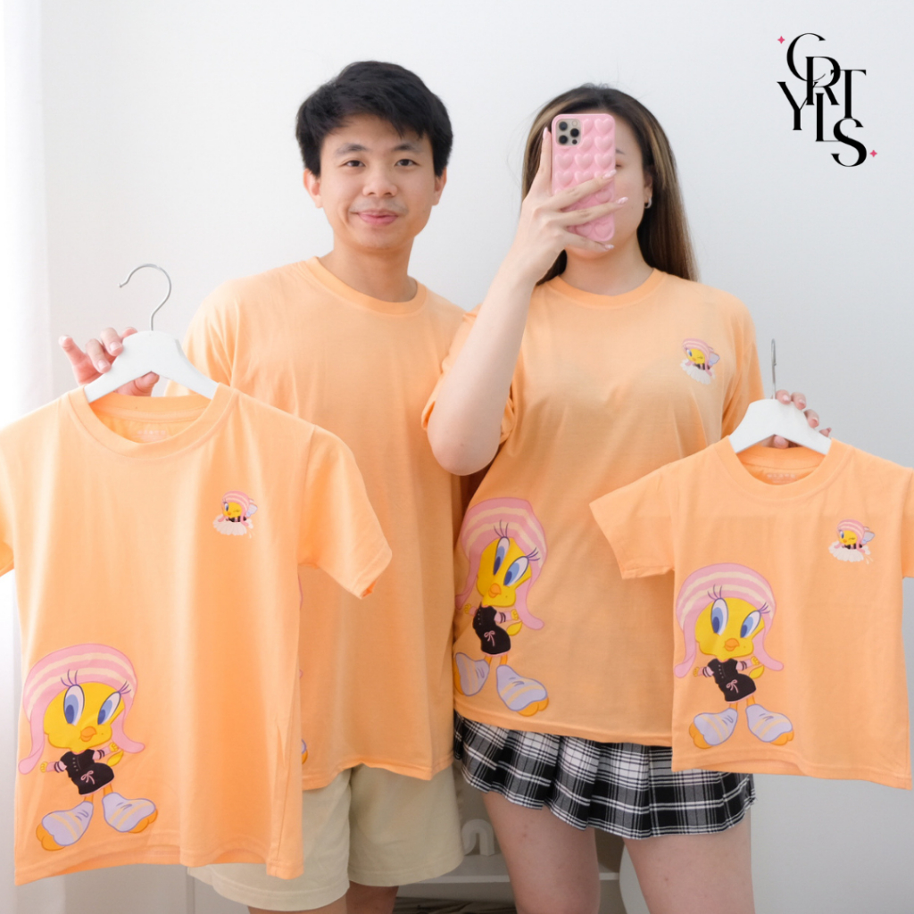 Jual CAROTYLES Baju Kaos Couple Keluarga Motif 2 Tweet Konser IU H.E.R ...