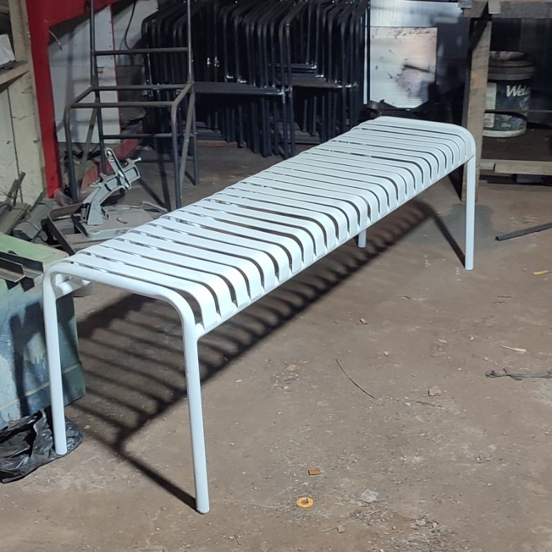 Jual Kursi Outdoor Panjang Bench Pipa Besi | Shopee Indonesia